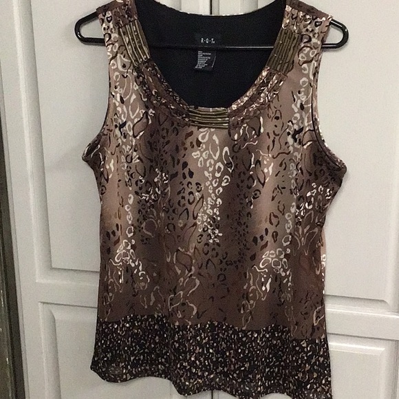 RQT | Tops | Top Tank Rqt | Poshmark
